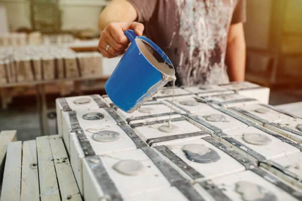 How much does custom injection molding cost? - Moldie